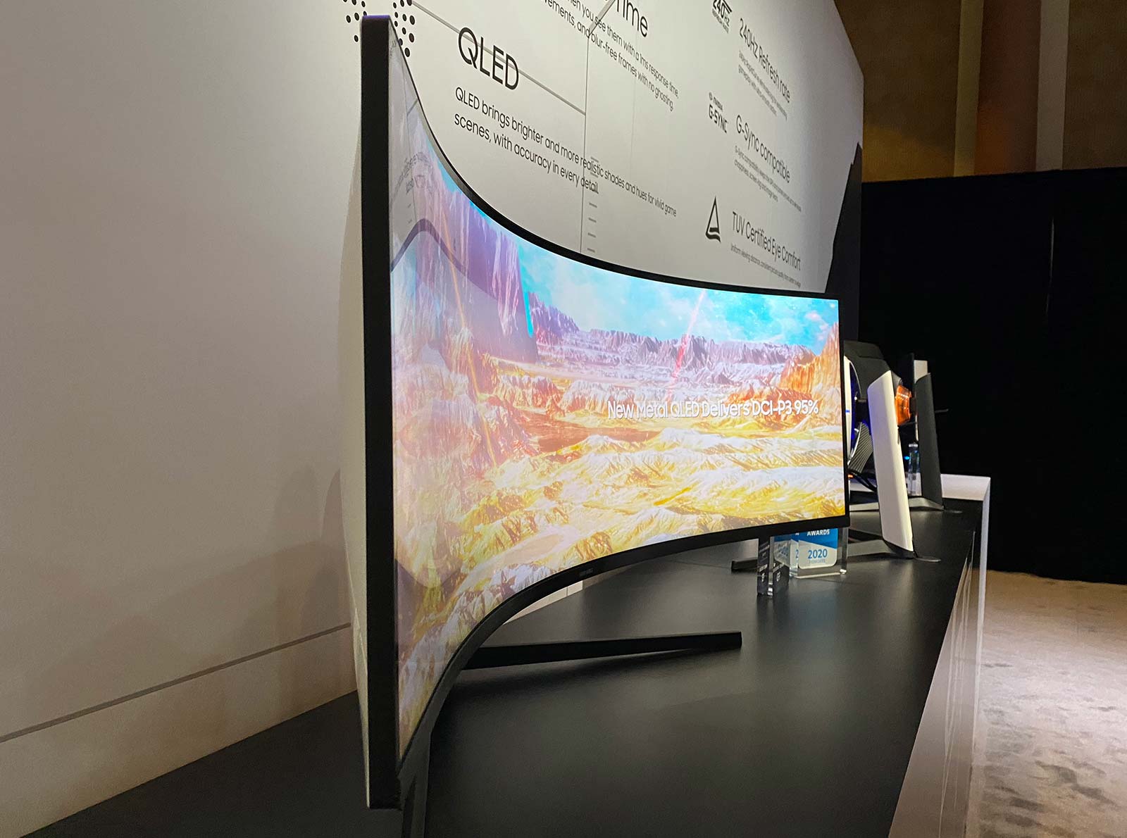 Samsung curves a space-age screen with Odyssey G7, G9 – Pickr