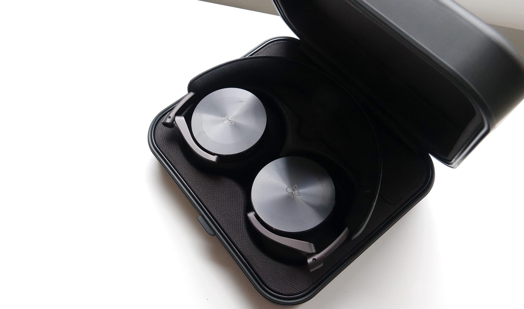 Review: Bang & Olufsen Beoplay H95 (B&O H95) – Pickr