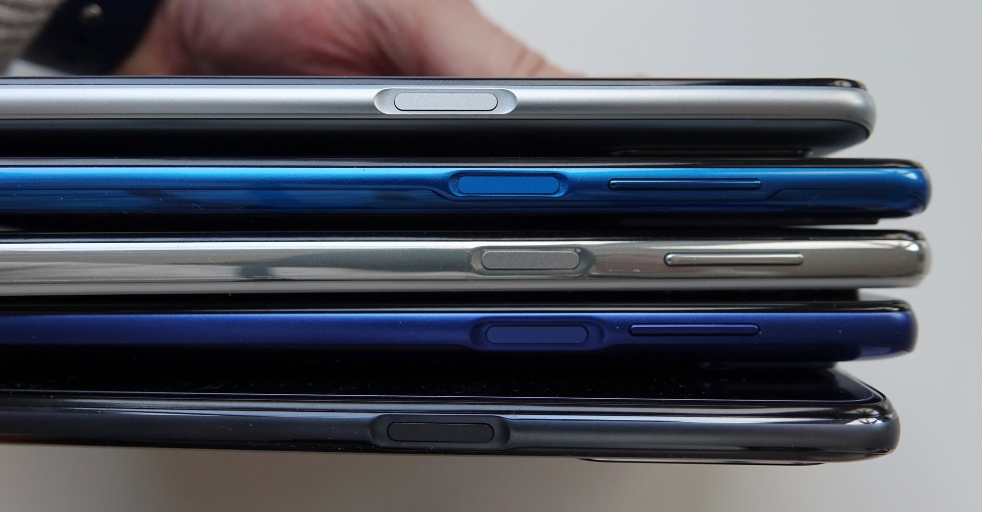 5G under $500: five mid-range 5G phones compared – Pickr