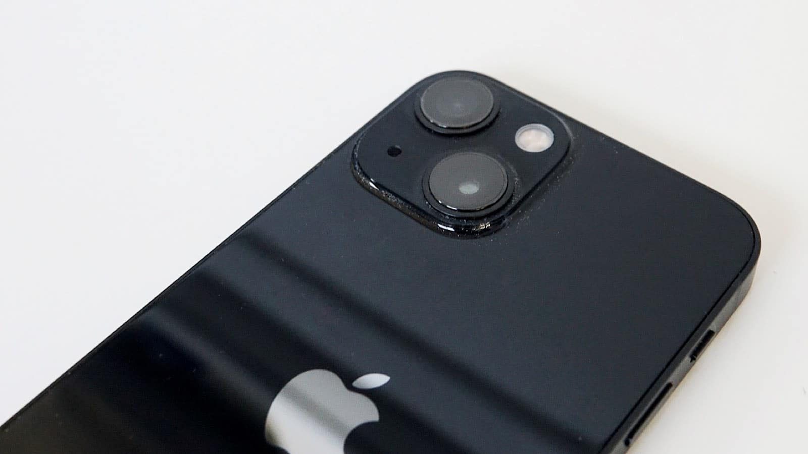 Apple iPhone 13 Mini review – Pickr