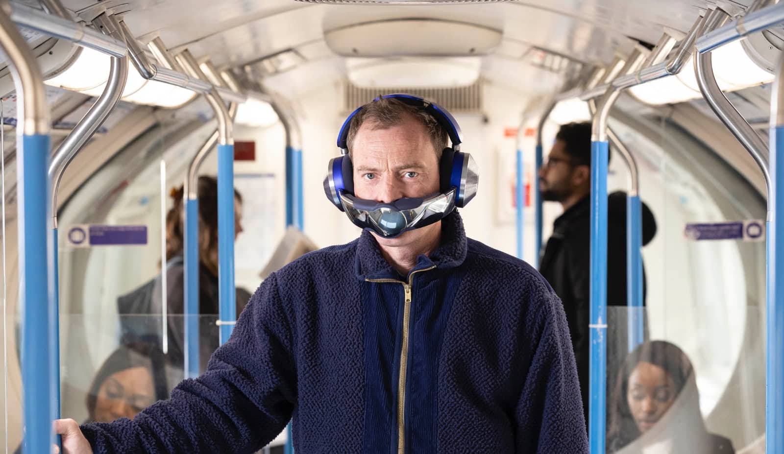 Dyson builds masked air purifier headphones in Zone wearable – Pickr