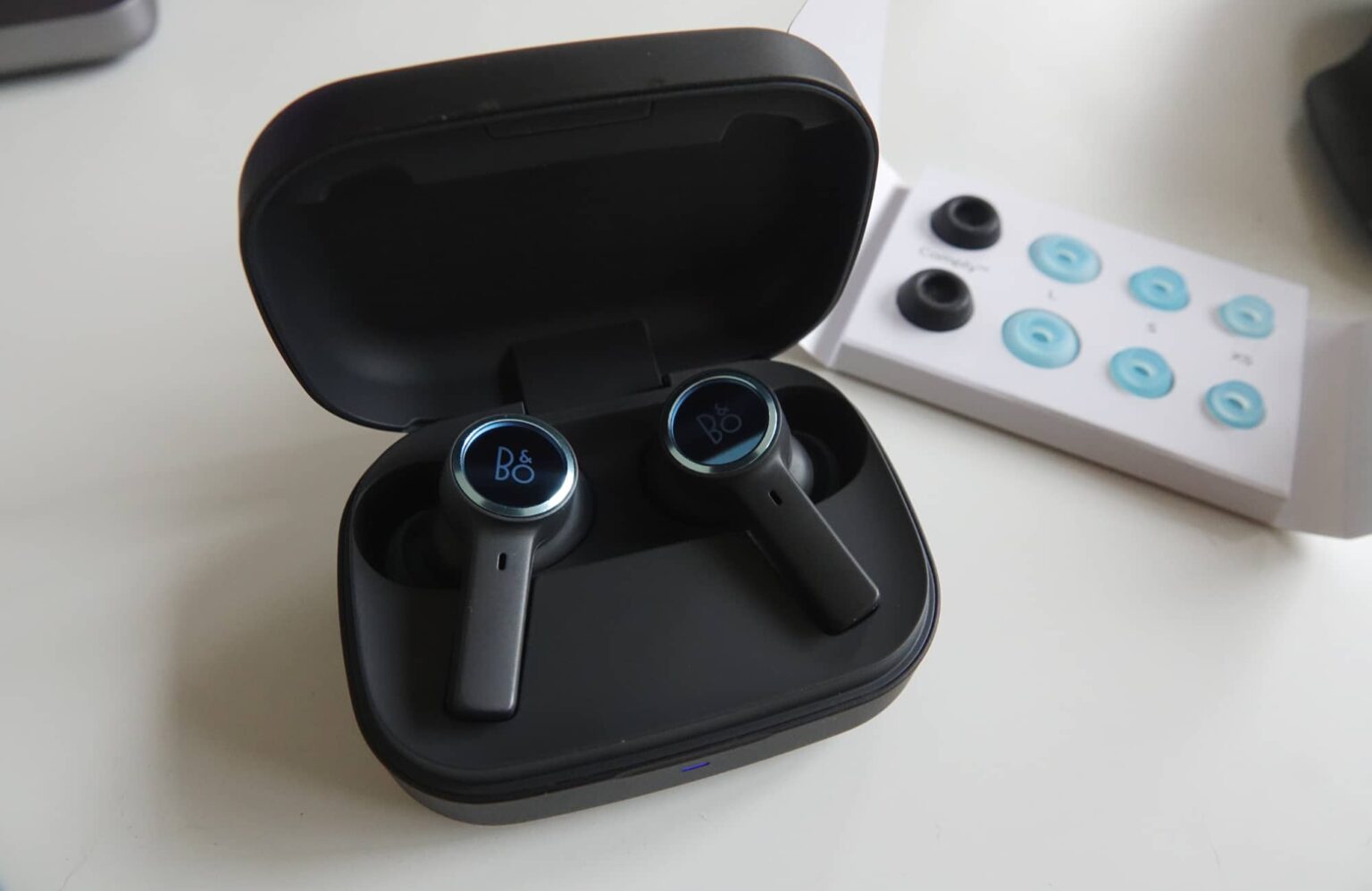 Bang & Olufsen Beoplay EX review – Pickr