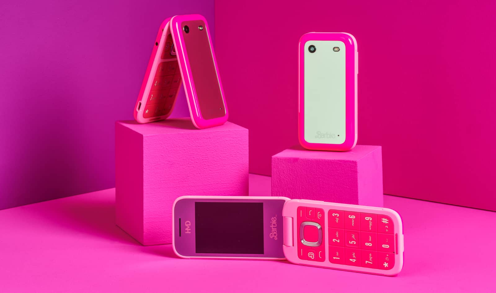 HMD's Barbie phone offers a toy-inspired retro digital detox – Pickr